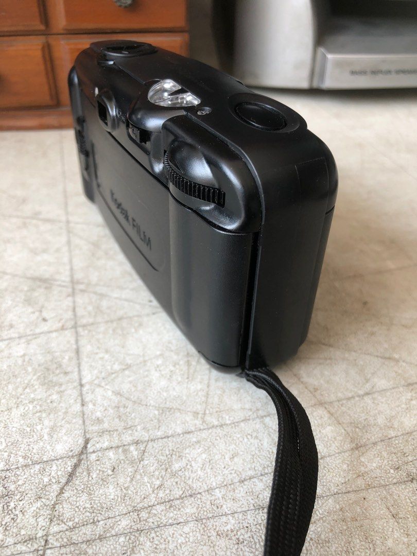 Vintage Kodak KB-10 35mm Film Camera as-is on Carousell