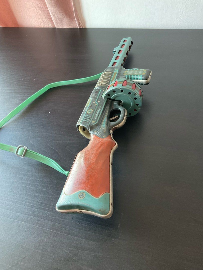 Vintage Space Machine Gun 1960s, Hobbies & Toys, Toys & Games on Carousell