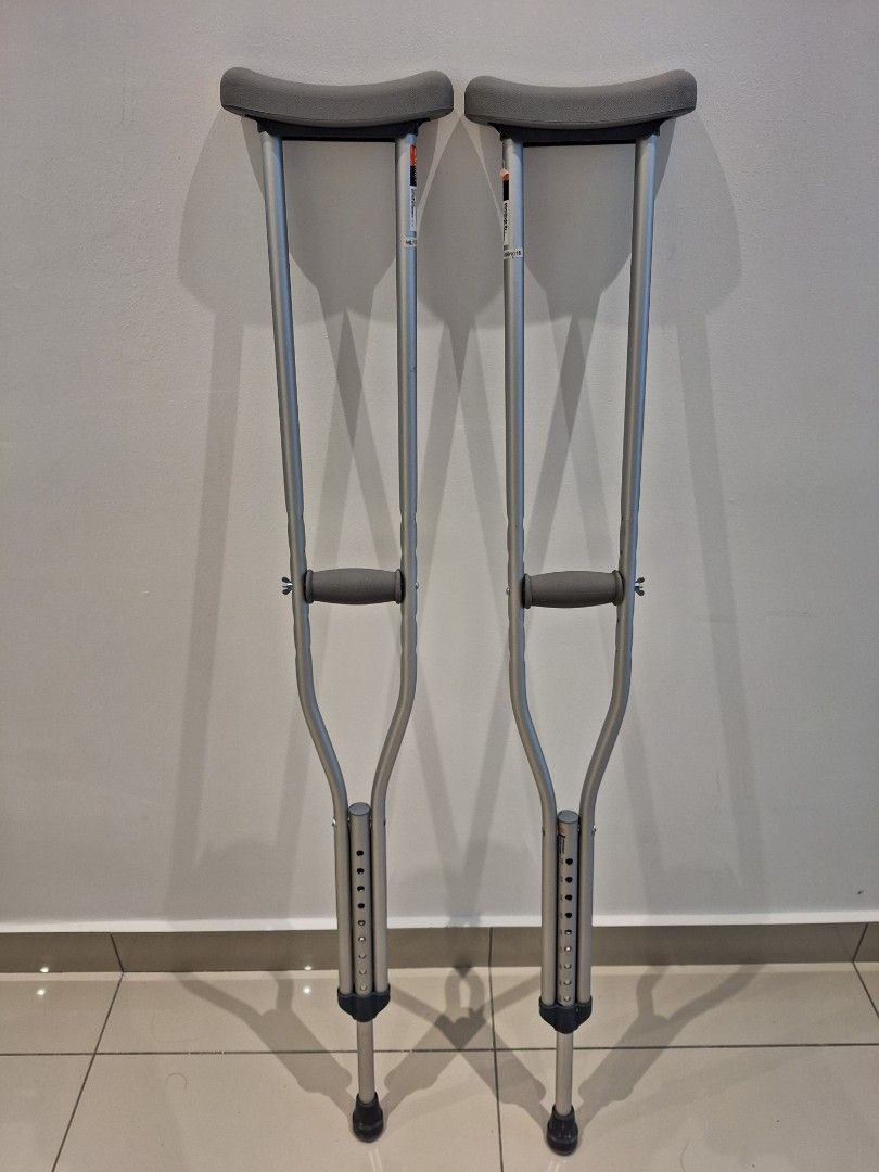 Walking support underarm walking stick, Health & Nutrition, Braces ...