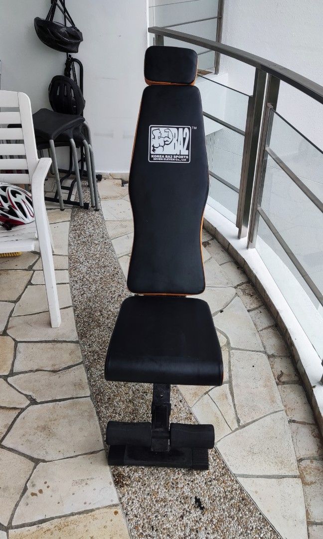 Weights, bar, and workout chair, Sports Equipment, Exercise & Fitness ...