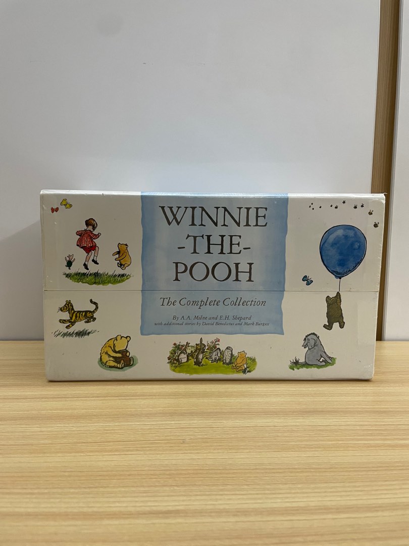 Winnie the Pooh box set, Hobbies & Toys, Books & Magazines, Fiction ...
