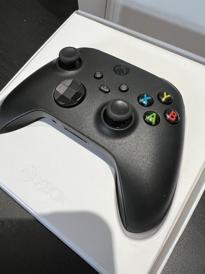 Xbox Wireless Controller Carbon Black, Video Gaming, Gaming Accessories ...