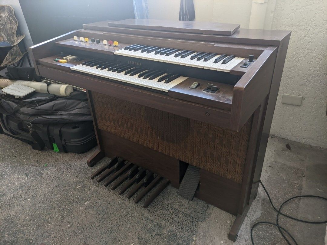 Yamaha electone church organ, Hobbies & Toys, Music & Media, Musical ...