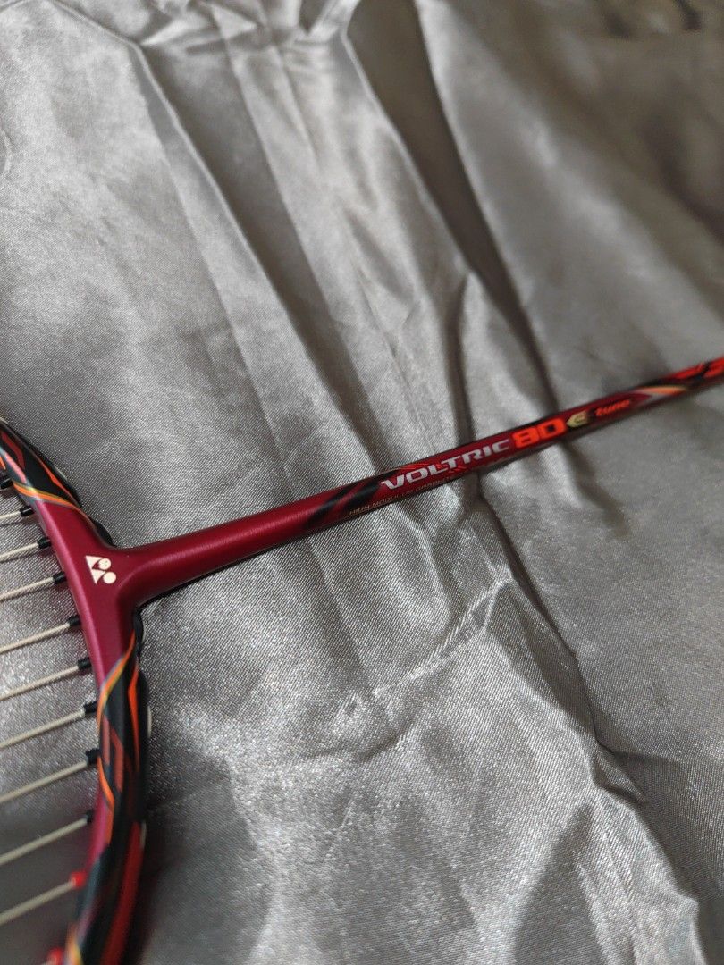 Yonex Voltric 80 Etune Badminton Racket, Sports Equipment, Sports ...