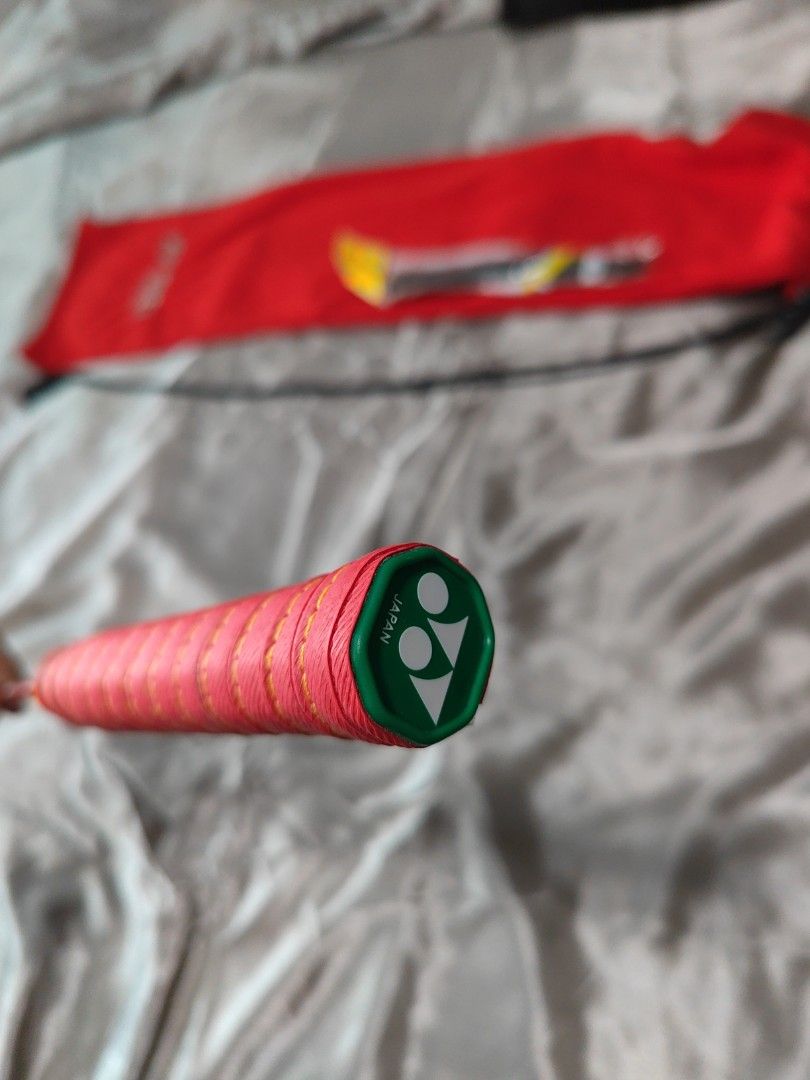 Yonex Voltric 80 Etune Badminton Racket, Sports Equipment, Sports ...