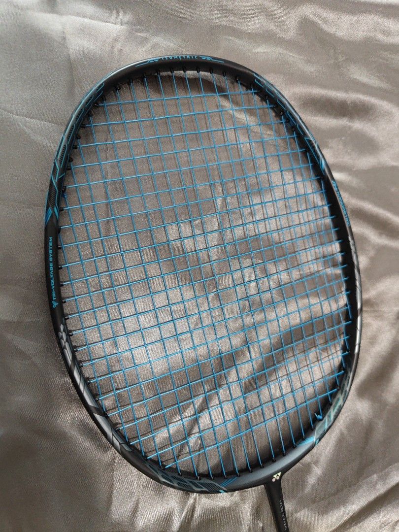 Yonex Voltric Z Force 2 4U G5 badminton racket, Sports Equipment ...