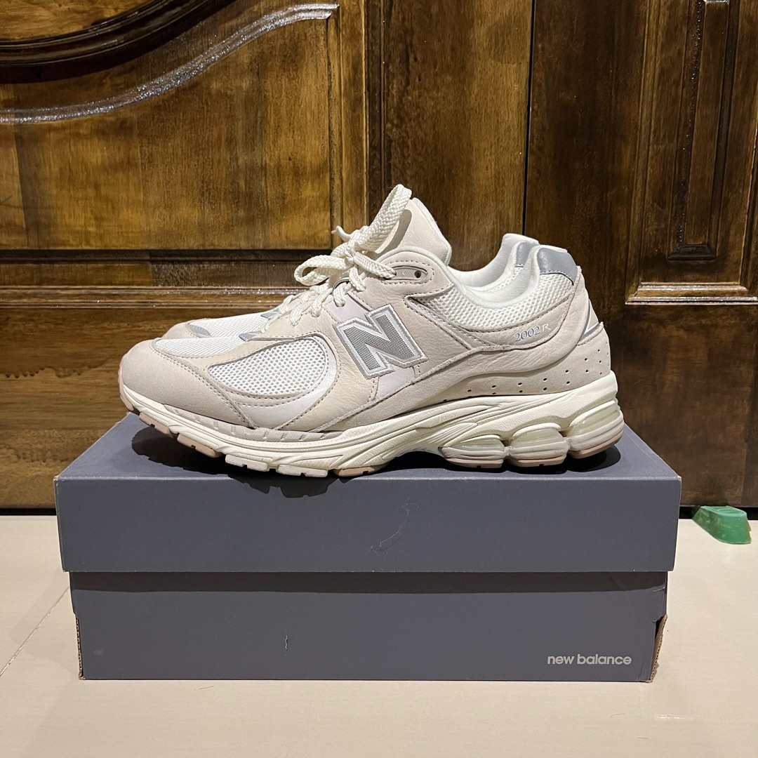 2002r Cream White Ivory New Balance, Men's Fashion, Footwear, Sneakers ...