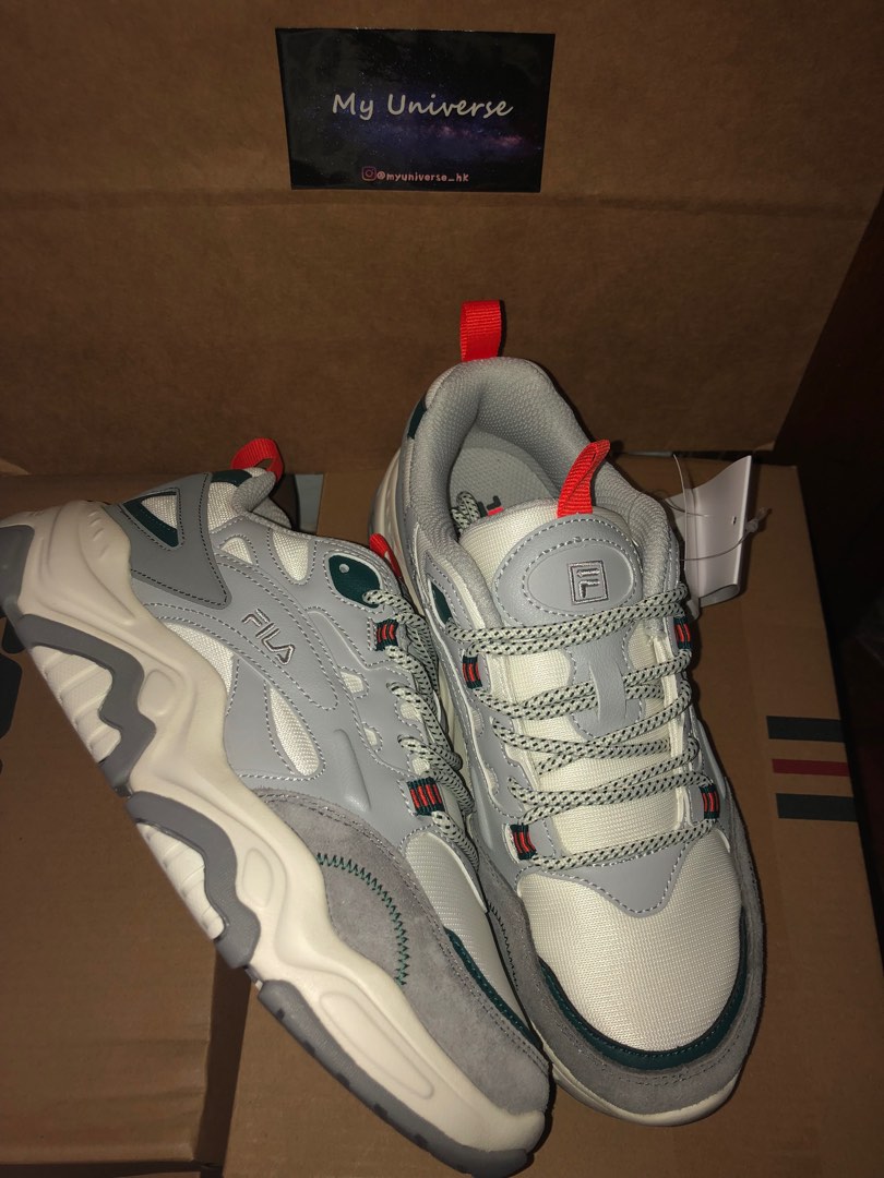 (現貨) 韓國FILA TINY RUMBLE 灰色老爹鞋240mm, 女裝, 鞋, 波鞋 - Carousell