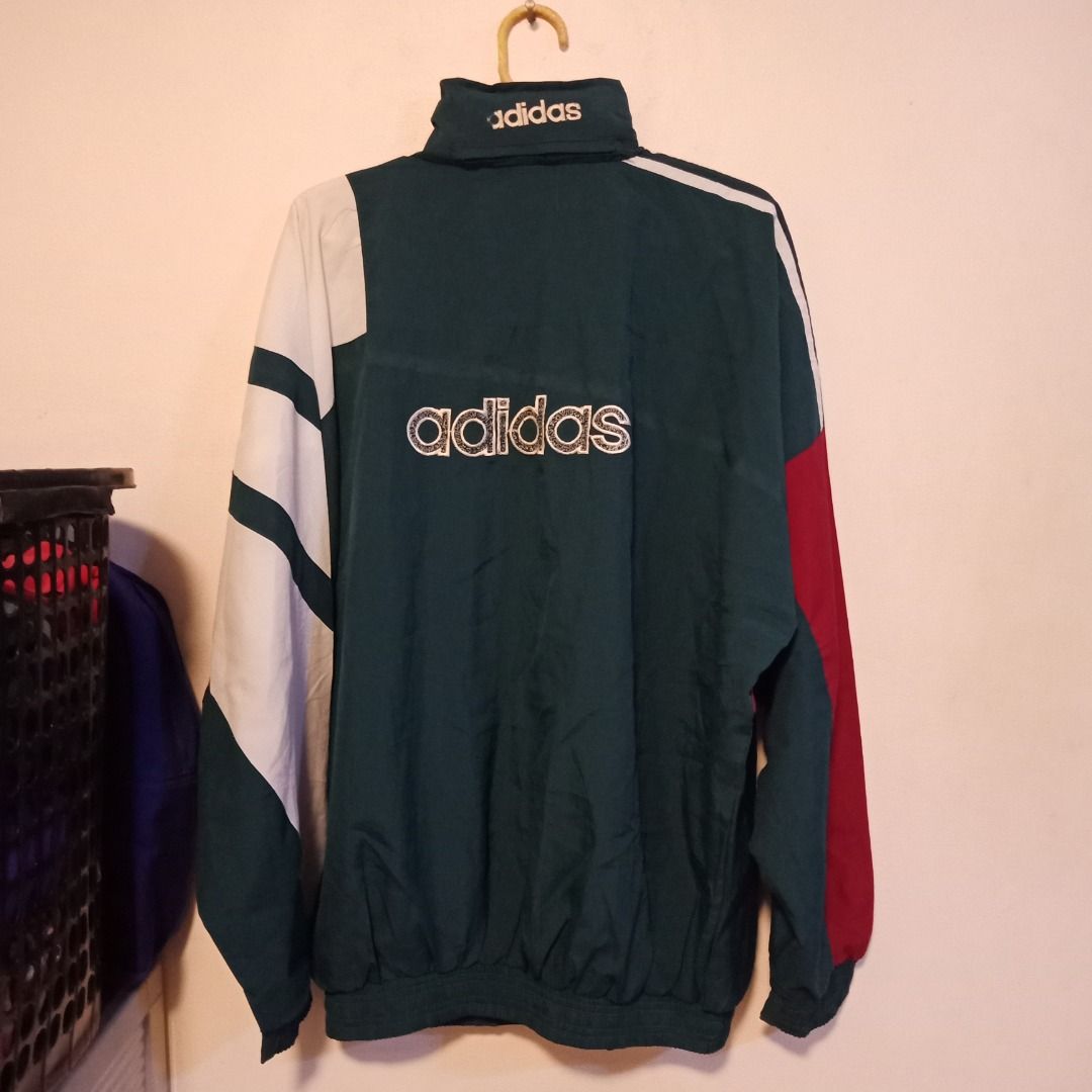 ADIDAS WINDBREAKER W/ DETOUCHABLE HOODIE, Men's Fashion, Coats, Jackets ...