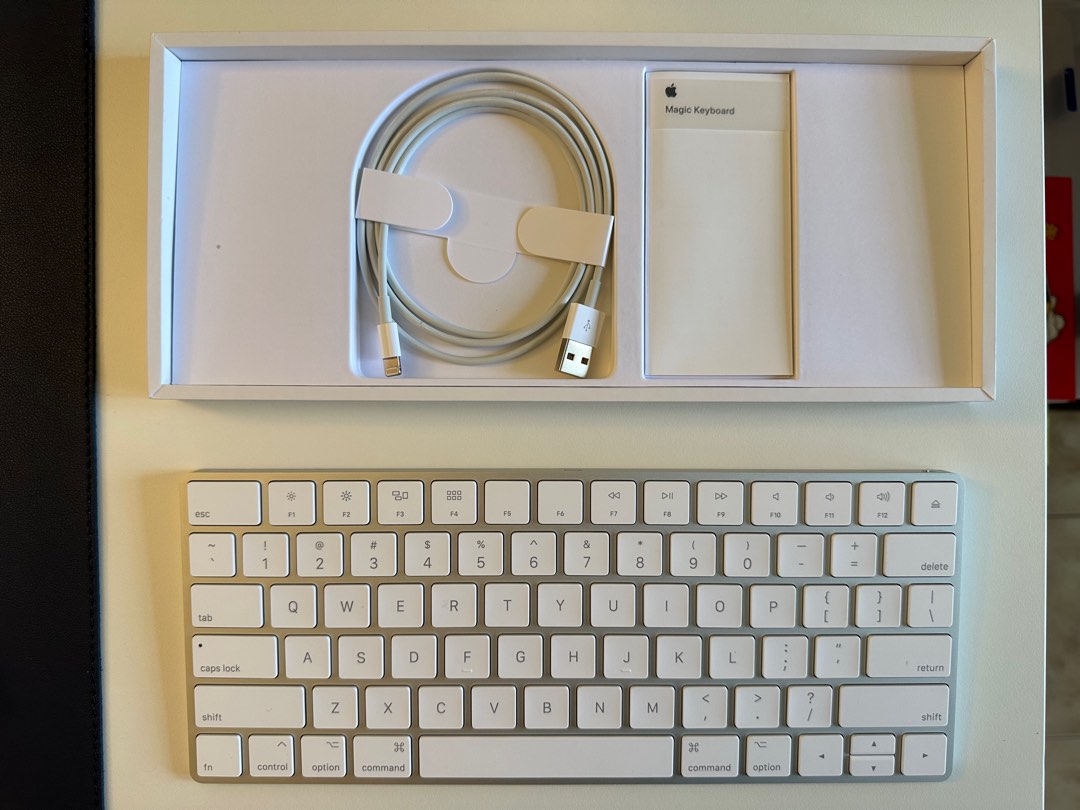 Apple Magic Keyboard (US keyboard layout), Computers & Tech, Parts ...