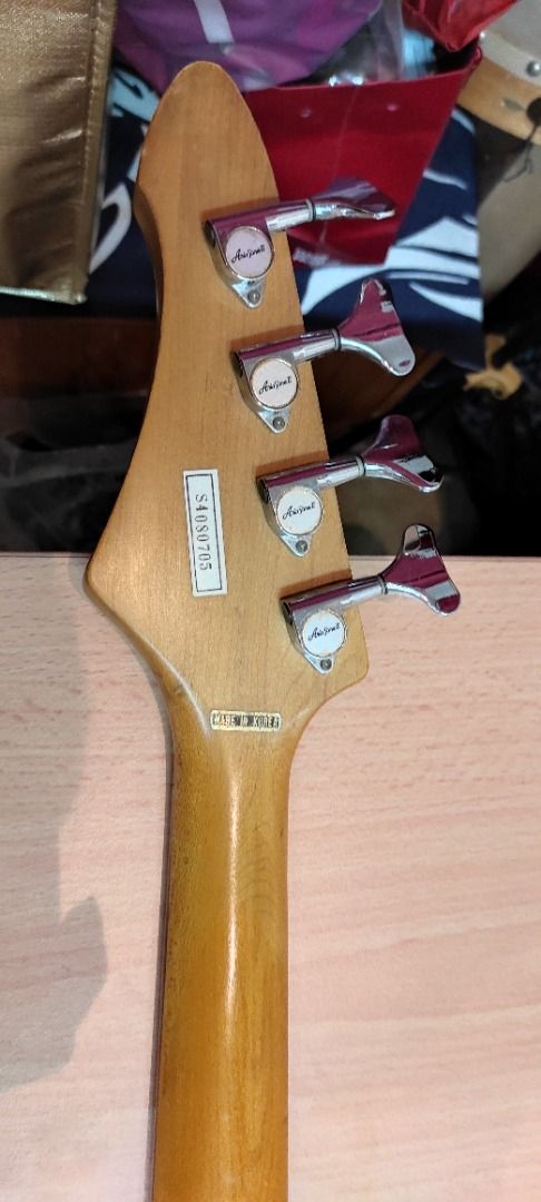 Aria Pro II ( Model : AVB-40) Avante Series Bass Electric Guitar, Hobbies & Toys, Music & Media ...