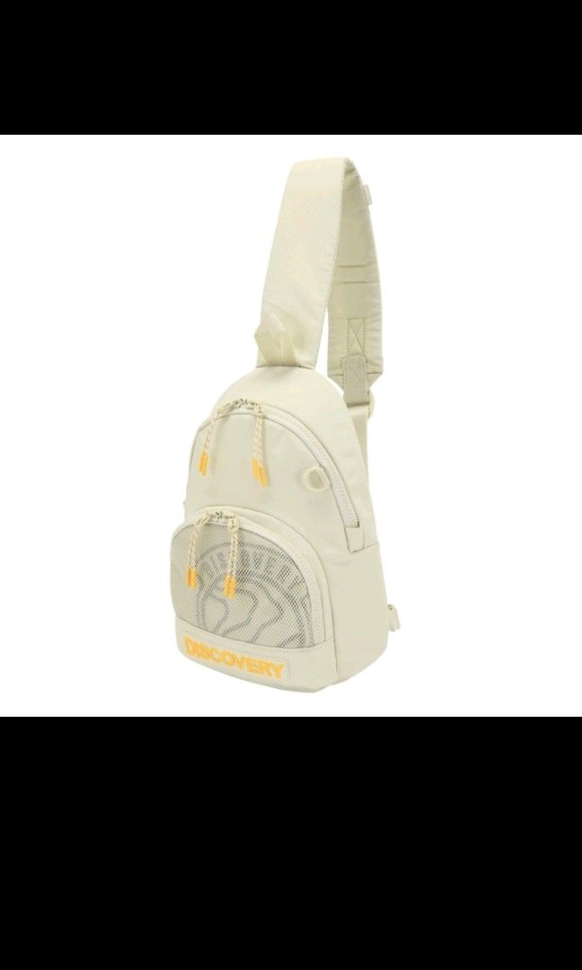 Authentic Brand New Discovery Expedition Crossbody Bag, Men's Fashion ...