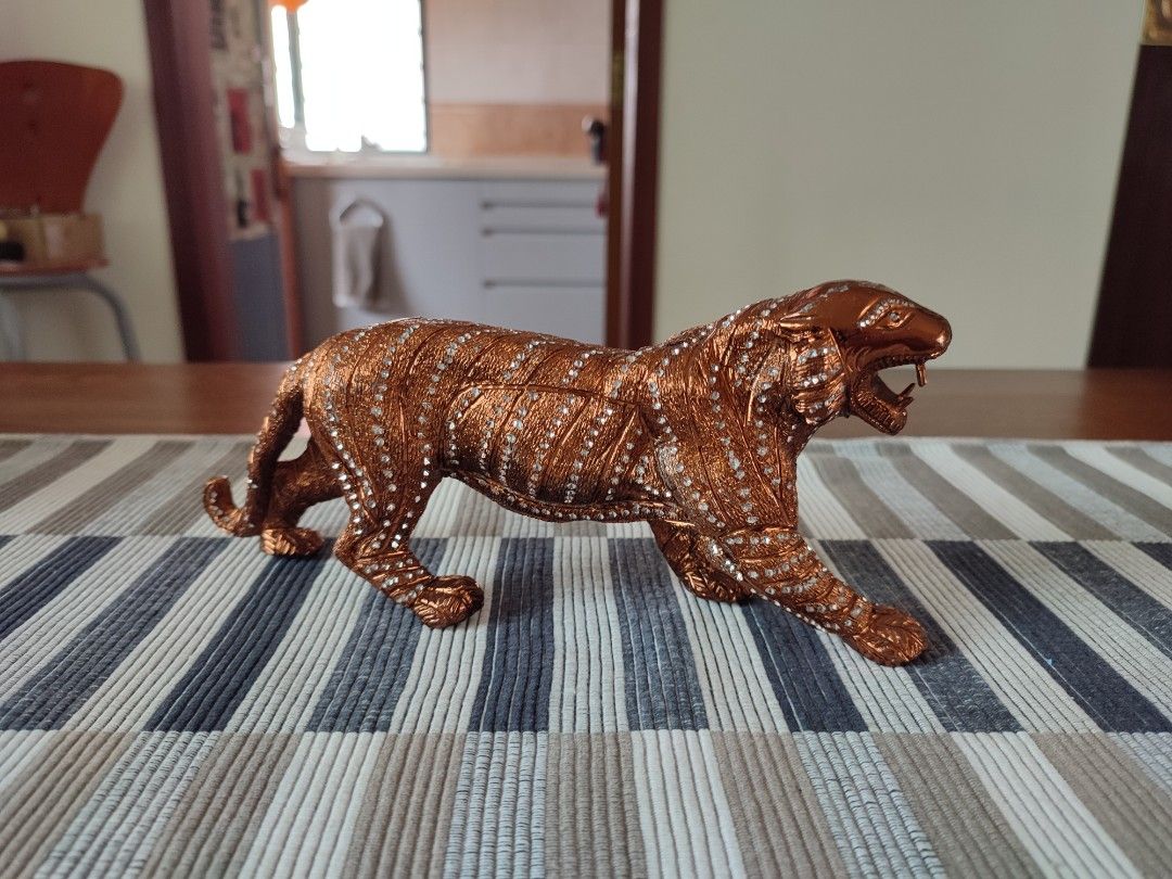 Beautiful Ornate Twin Tiger Figurines, Furniture & Home Living, Home ...