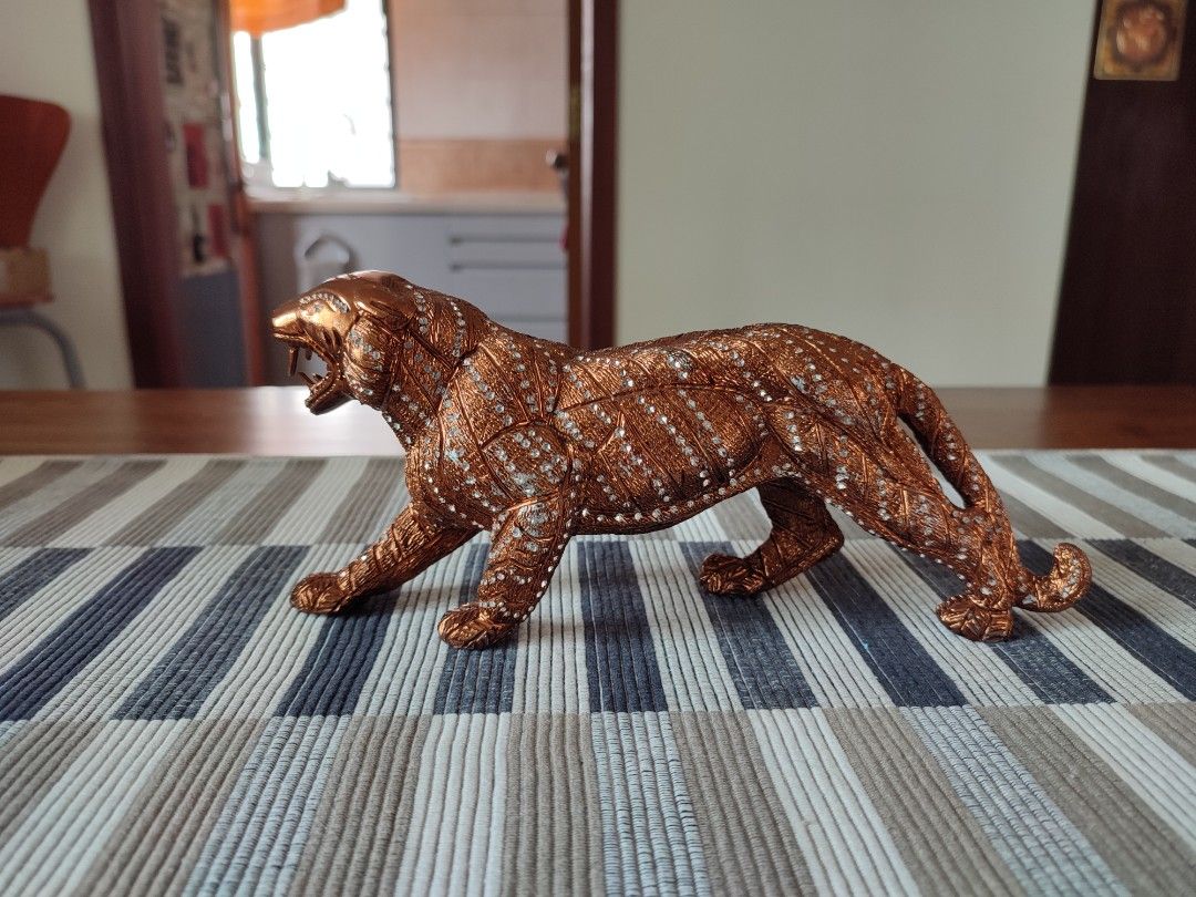 Beautiful Ornate Twin Tiger Figurines, Furniture & Home Living, Home ...