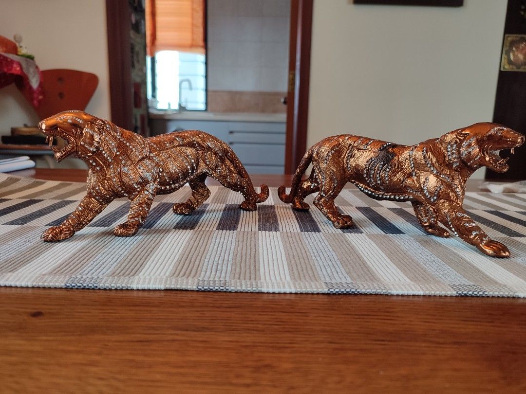 Beautiful Ornate Twin Tiger Figurines, Furniture & Home Living, Home ...