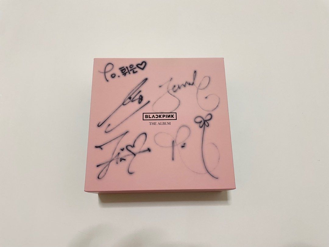 BLACKPINK Signed/Autographed “THE ALBUM” OT4 (JENNIE/LISA/JISOO/ROSE ...
