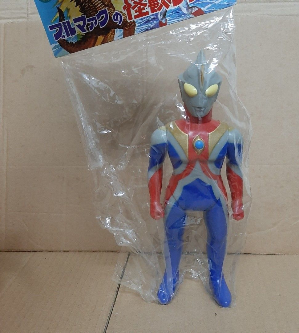 Bullmark Yamanaya Ultraman Kaiju Red King Banila Cosmos Eclipse Mode ...