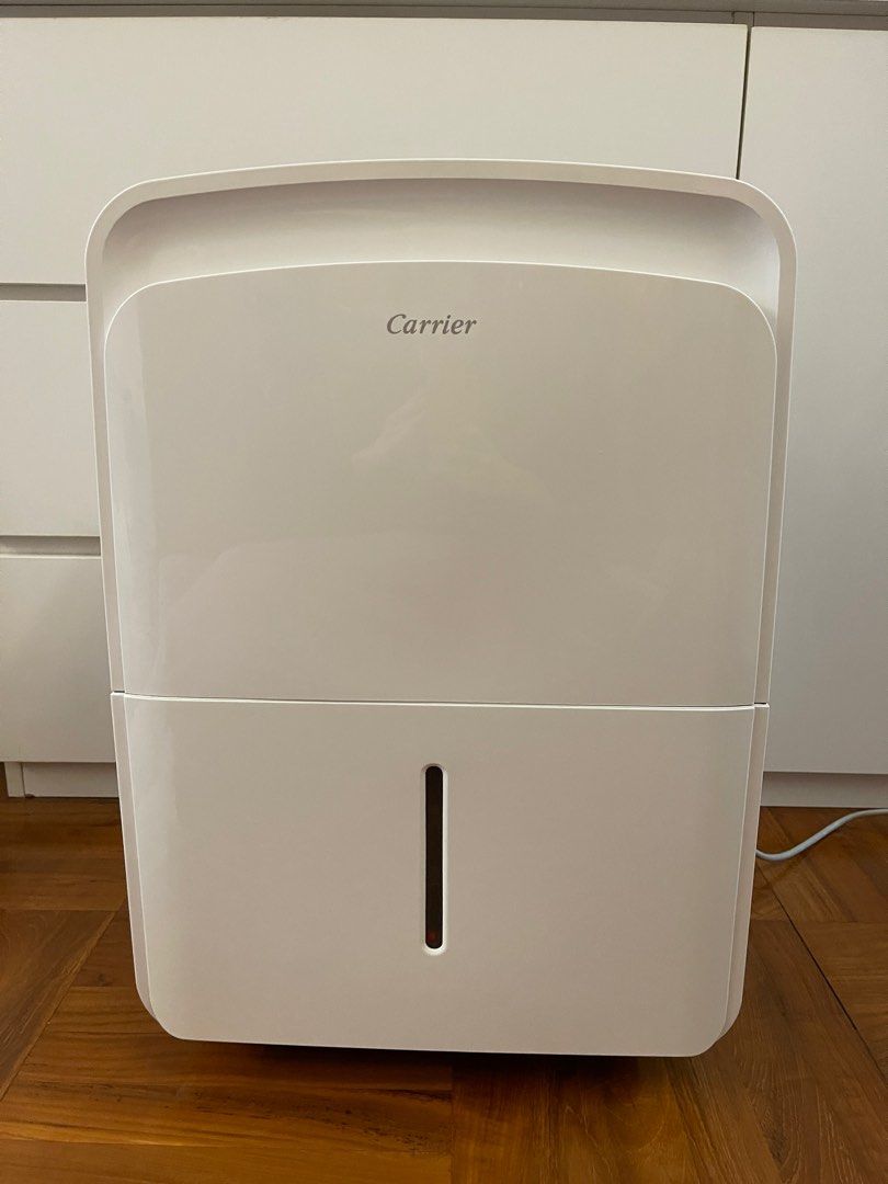 CARRIER Dehumidifier, 家庭電器, 空氣清新機及抽濕機 - Carousell