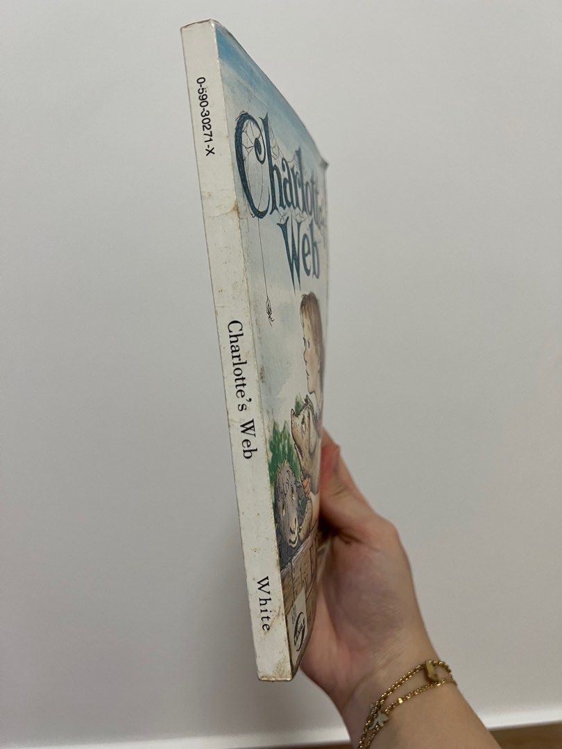 Charlottes Web, Hobbies & Toys, Books & Magazines, Fiction & Non ...