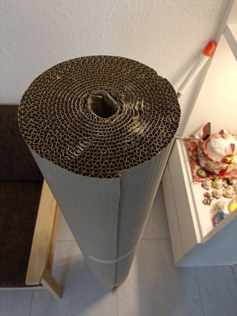 Corrugated board roll, Furniture & Home Living, Home Improvement ...