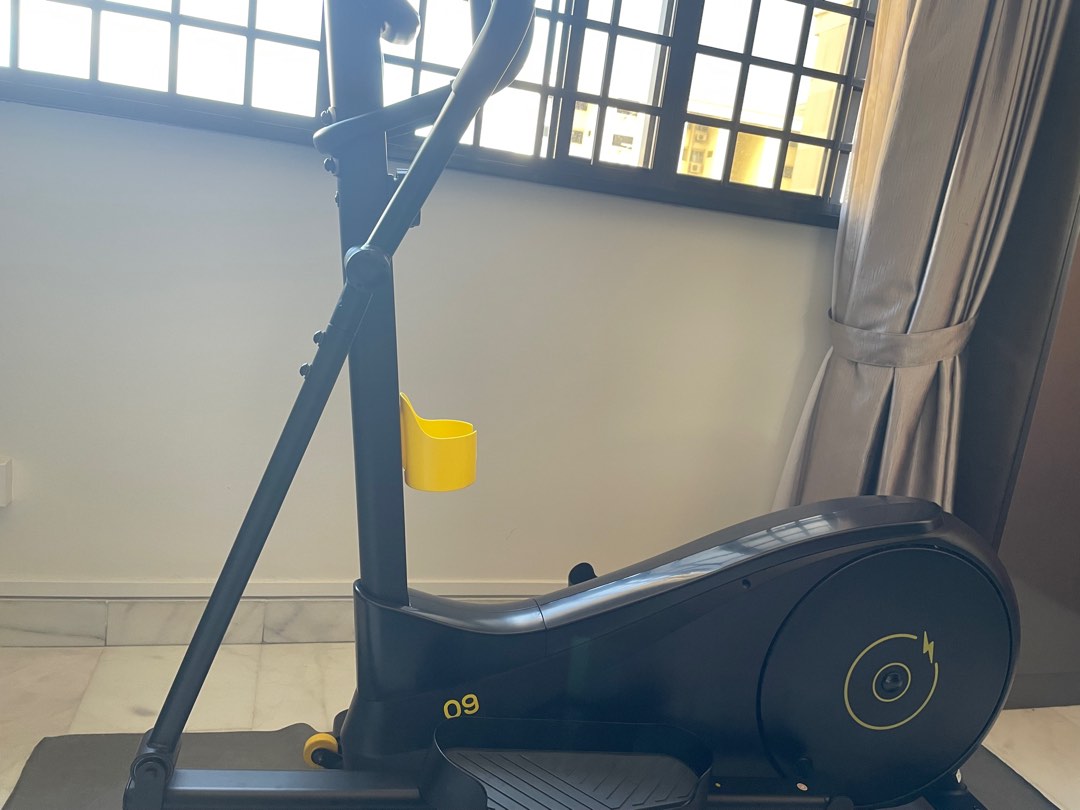 Cross trainer EL540 self powered, Sports Equipment, Exercise & Fitness ...