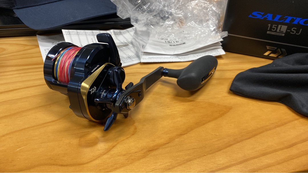 Daiwa SALTIGA 15L-SJ, 運動產品, 釣魚 - Carousell