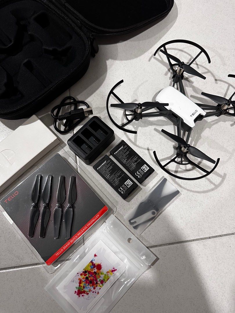 DJI Tello Drone, Photography, Drones on Carousell