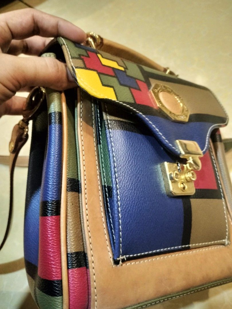 Double fish bag Japan, Luxury, Bags & Wallets on Carousell