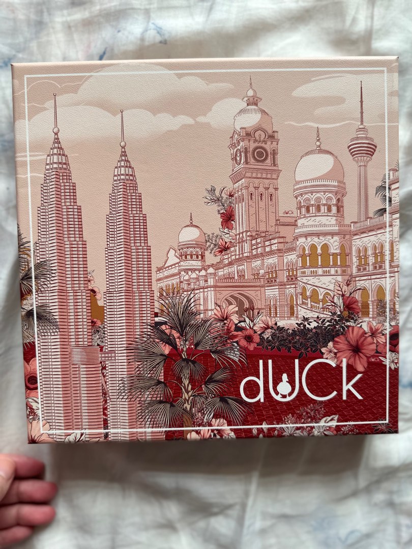 Duck Malaysia Shawl - Bunga Raya, Women's Fashion, Muslimah Fashion ...