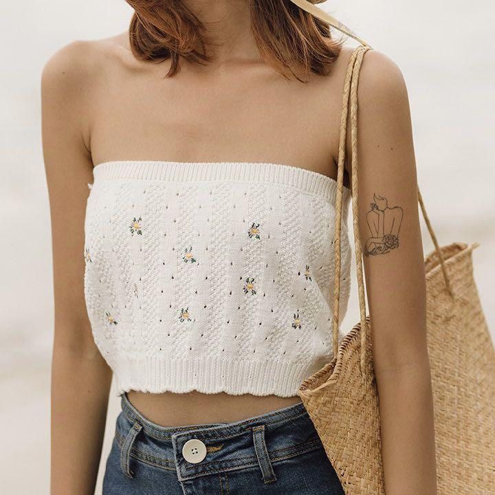 embroidery knit tube top white kissablebella, Women's Fashion, Tops ...