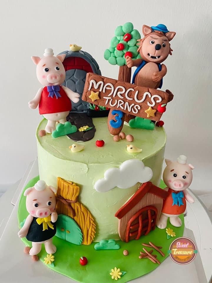 Fairy tales cake - Little Red Riding hood / Three Little pigs & the bad ...