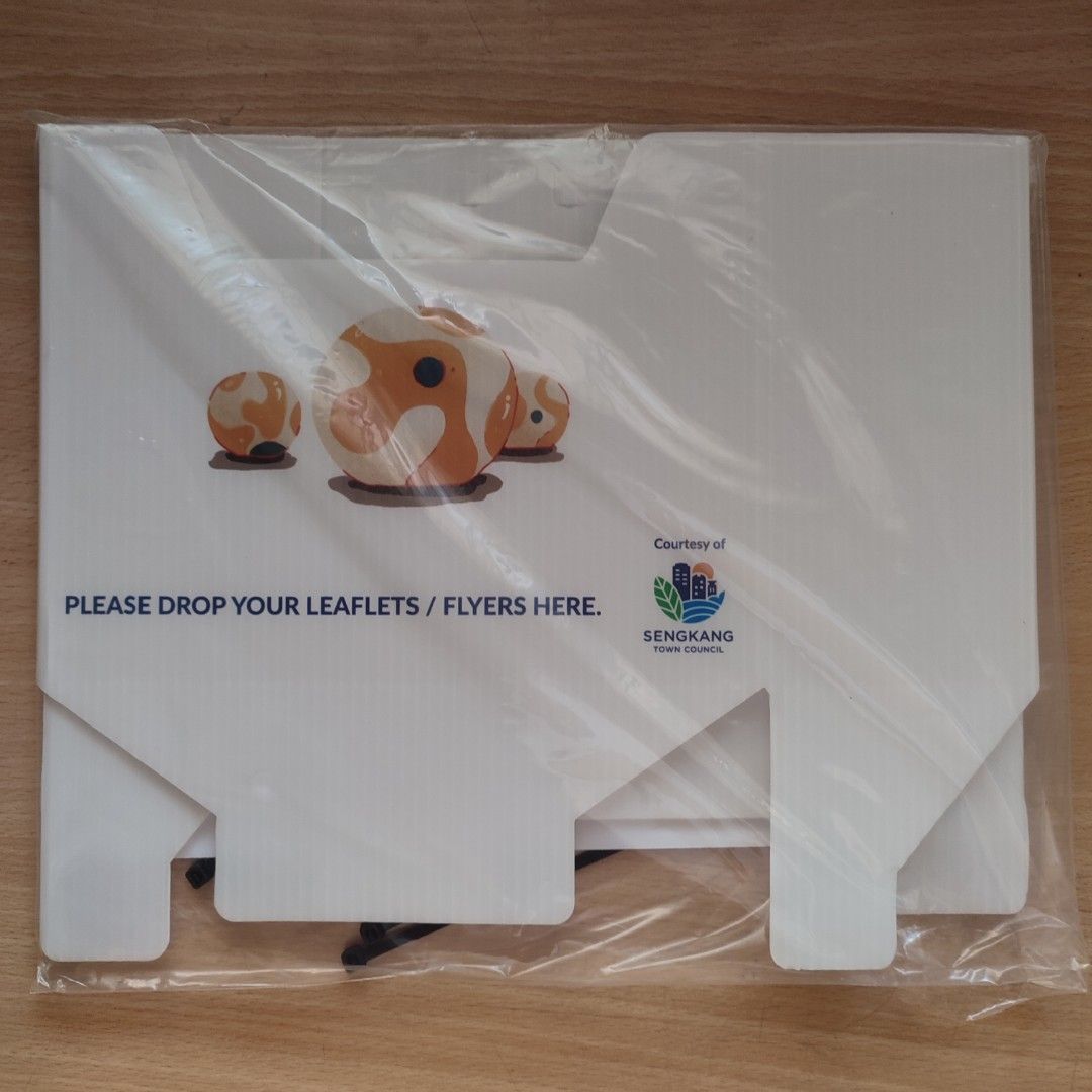 Flyer/Leaflet Box, Furniture & Home Living, Home Improvement ...