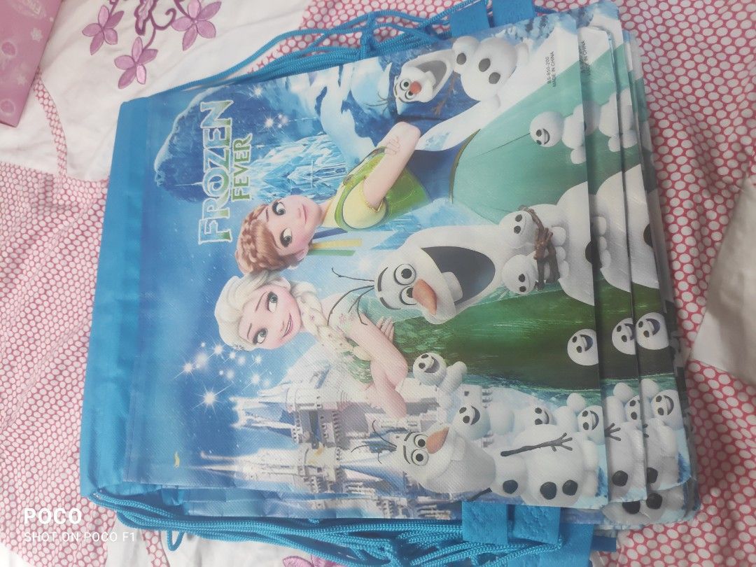 Frozen Bag, Babies & Kids, Going Out, Diaper Bags & Wetbags on Carousell