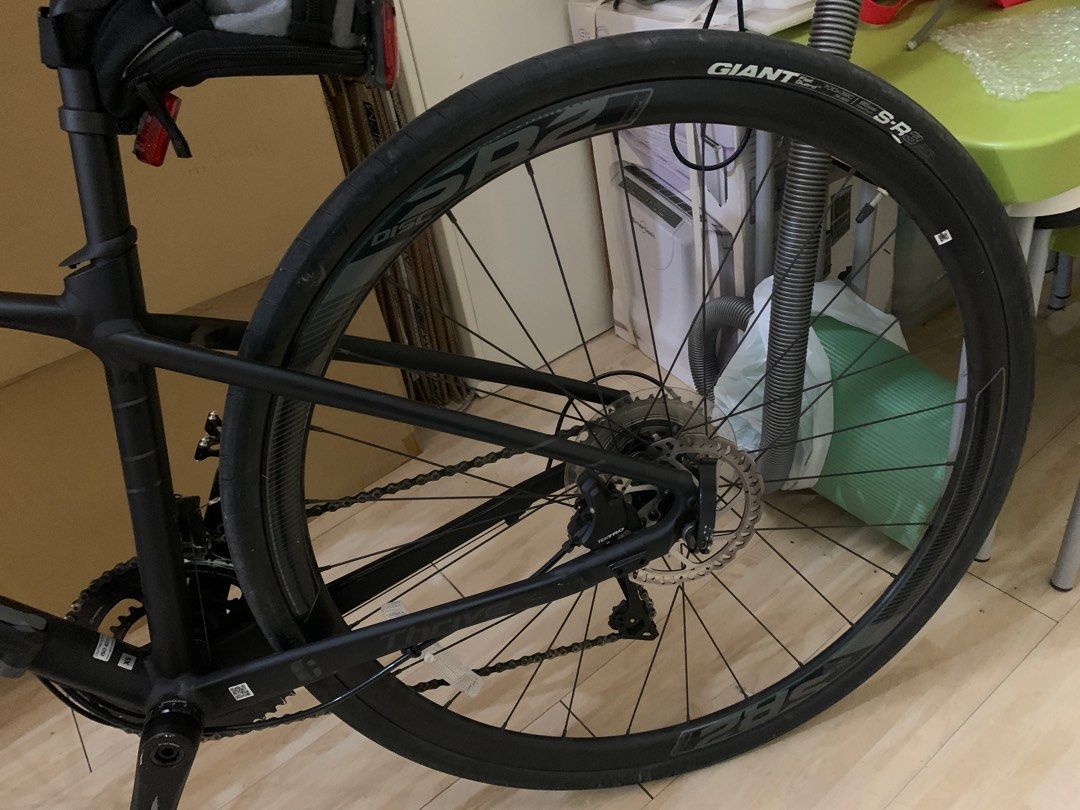 Giant-Thrive-2, 運動產品, 單車及配件, 單車 - Carousell