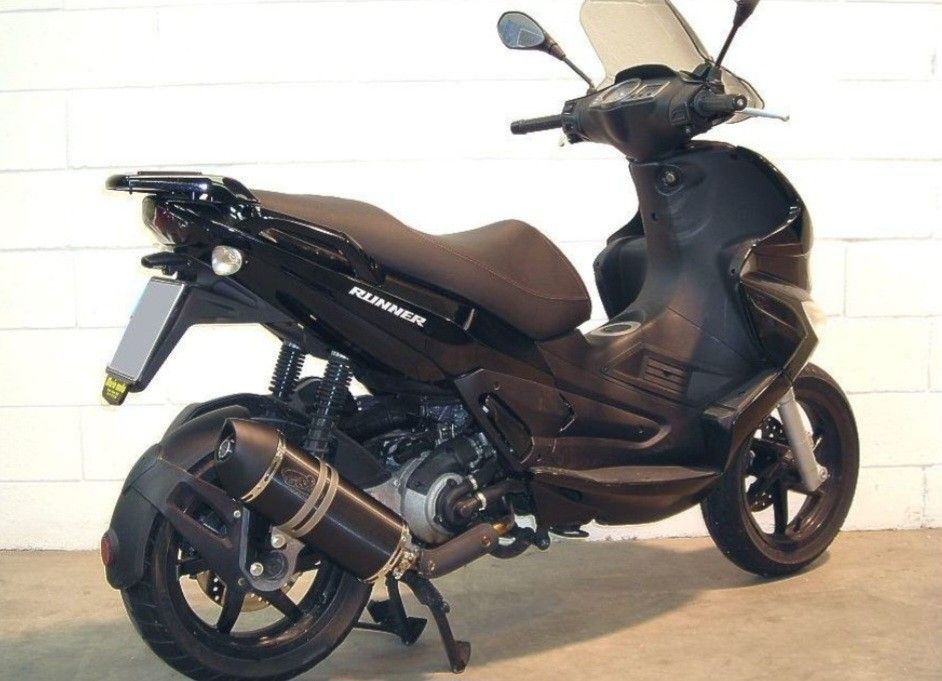 Gilera Runner ST200 rear light cover, Motorcycles, Motorcycle ...