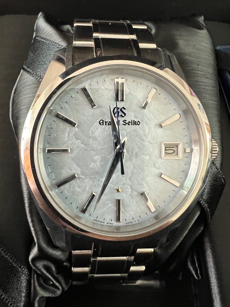 Grand Seiko SBG017, Luxury, Watches on Carousell
