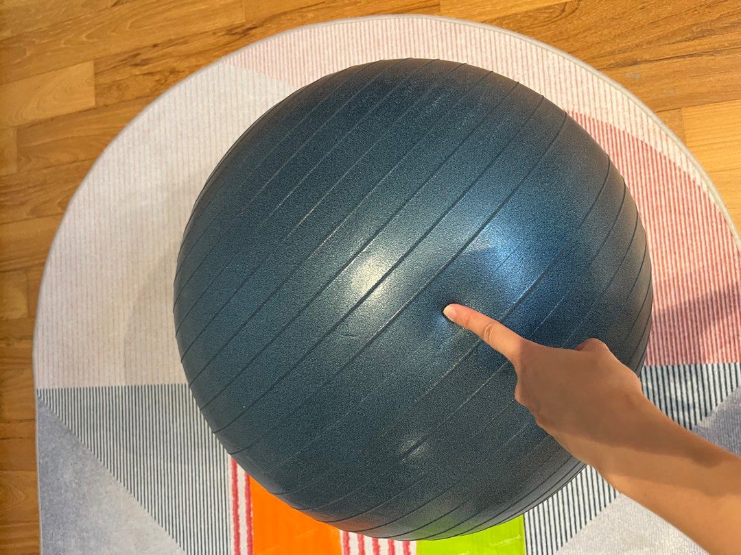 Gym mat, exercise ball and massage kit, Sports Equipment, Exercise ...