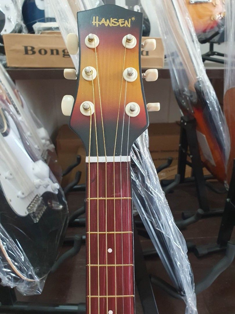 Hansen Acoustic Guitar 38" with Bag and Guitar Pick on Carousell