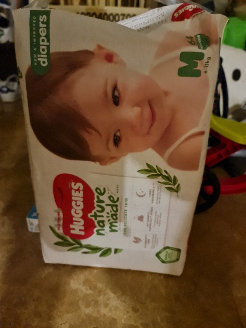 Huggies Nature Made M Size, Babies & Kids, Bathing & Changing, Diapers ...