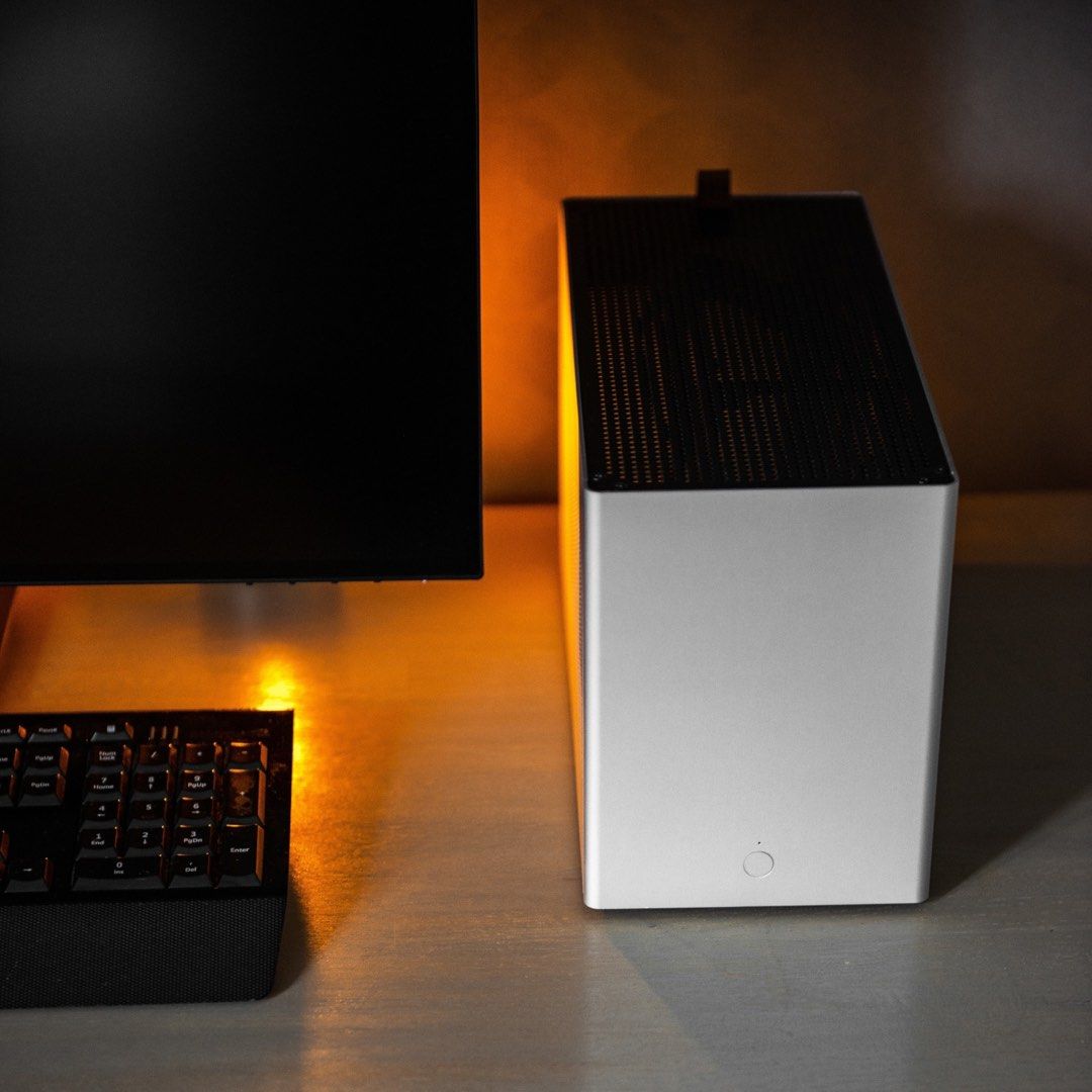 ITX Ghost S1 gaming PC RX6800, Computers & Tech, Desktops on Carousell