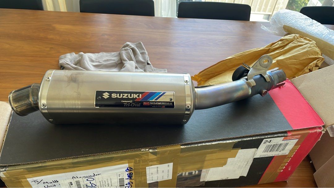 K6 gsxr-1000 Yoshimura exhaust, Motorcycles, Motorcycle Accessories on Carousell