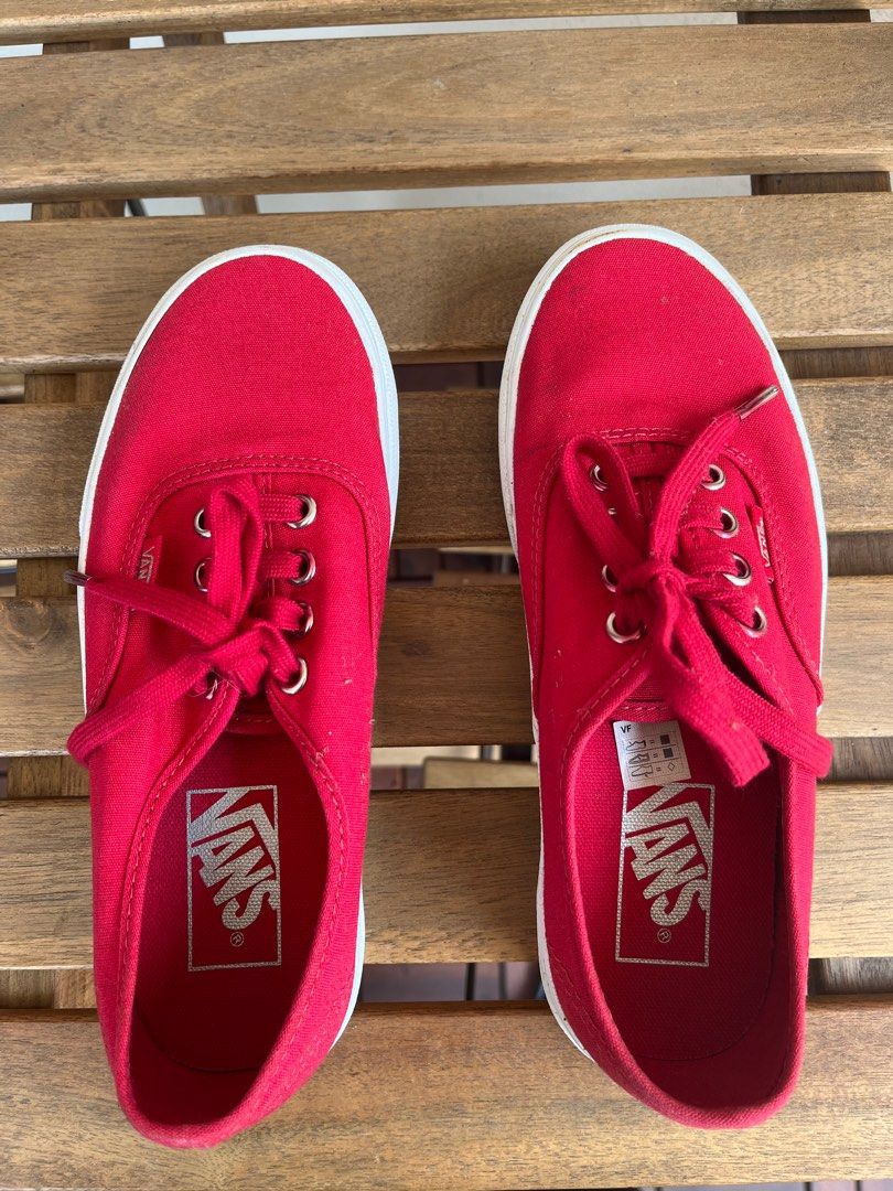Kasut Vans, Women's Fashion, Footwear, Shoe inserts on Carousell