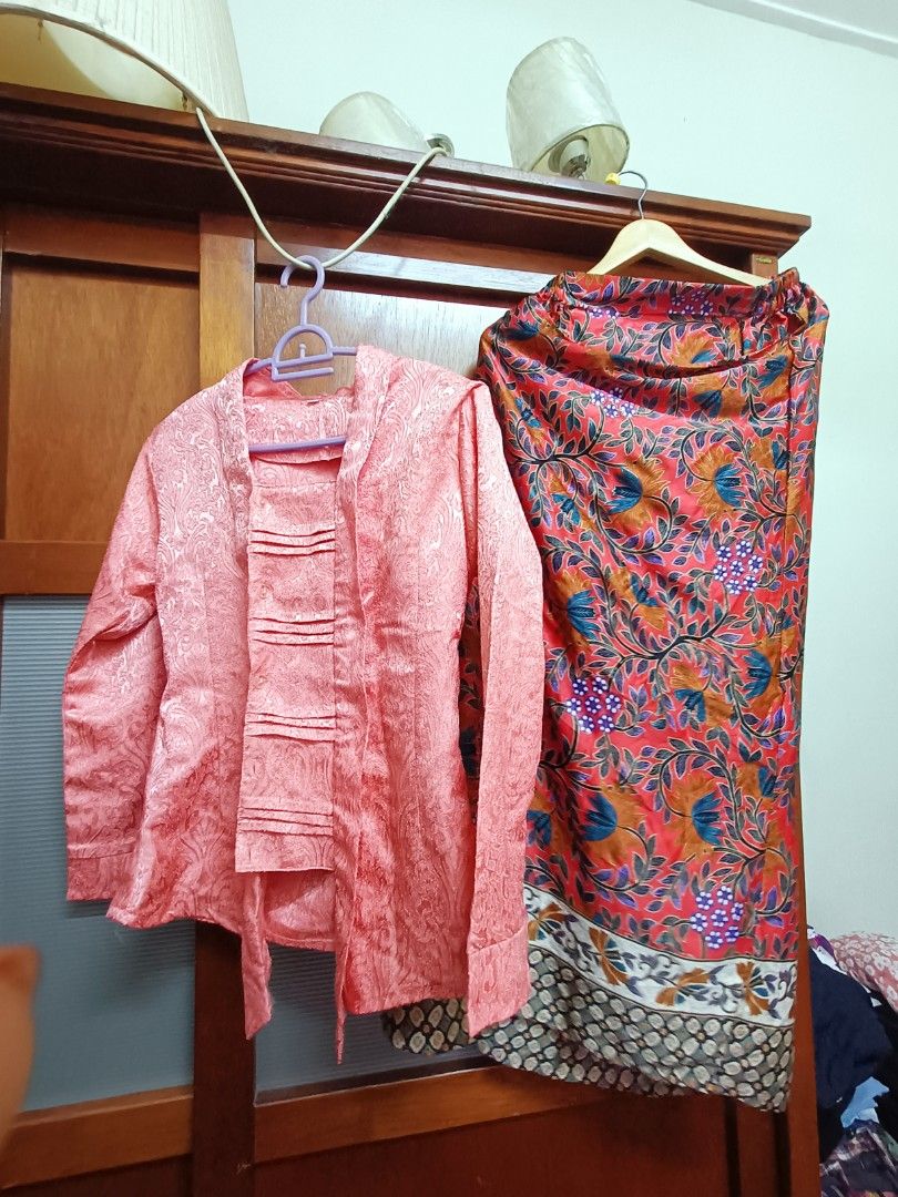 Kebaya pario S, Women's Fashion, Dresses & Sets, Sets or Coordinates on ...