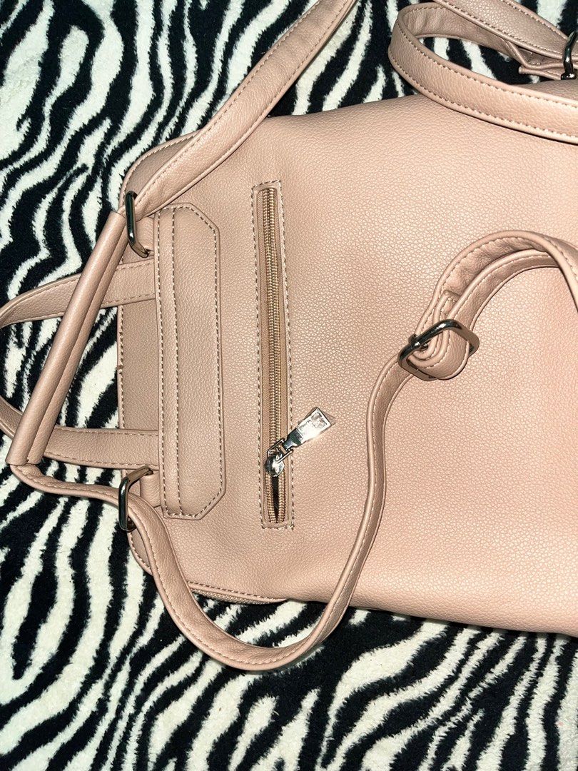 KEDDO Backpack/ Sling bag, Women's Fashion, Bags & Wallets, Backpacks ...