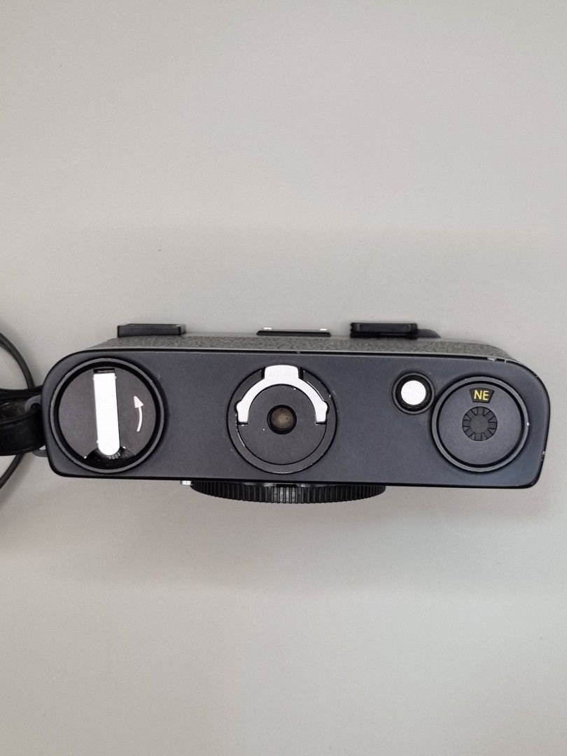 Leitz Minolta CL (Leica CL), Photography, Cameras on Carousell