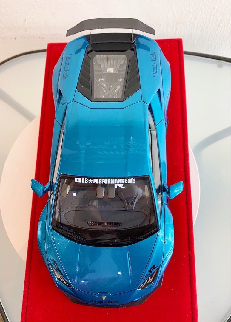 Limited Edition Model Cars: Lamborghini Blue Huracan, Hobbies & Toys ...