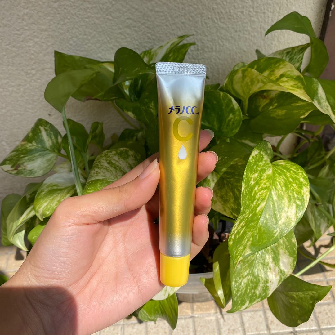 MELANO CC Vitamin C Brightening Premium Essence, Beauty & Personal Care ...