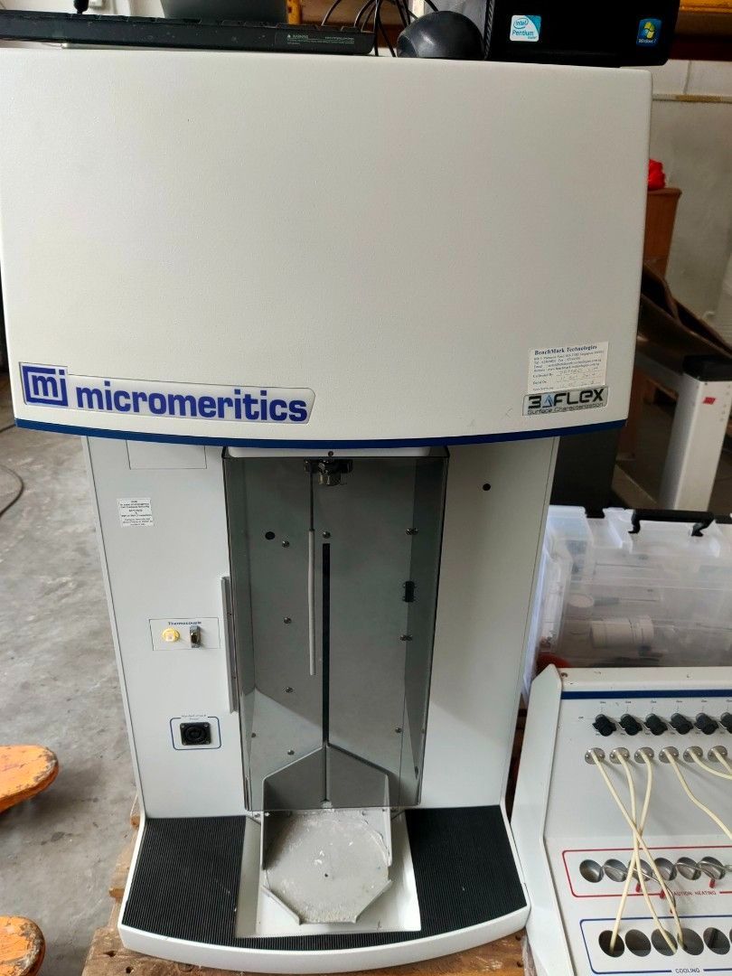 Micromeritics 3 Flex Surface Characterization System for sale @ $4500 per set (AAR 1725), Health ...