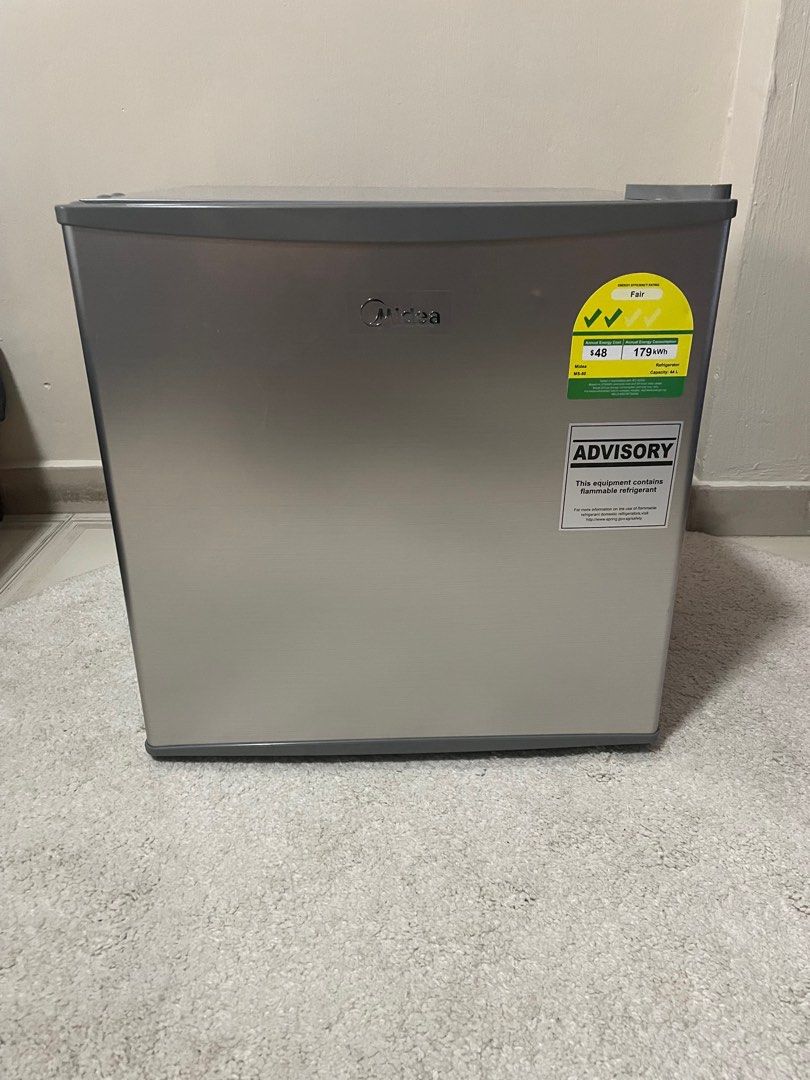 Midea 44L Minibar Fridge, TV & Home Appliances, Other Home Appliances ...