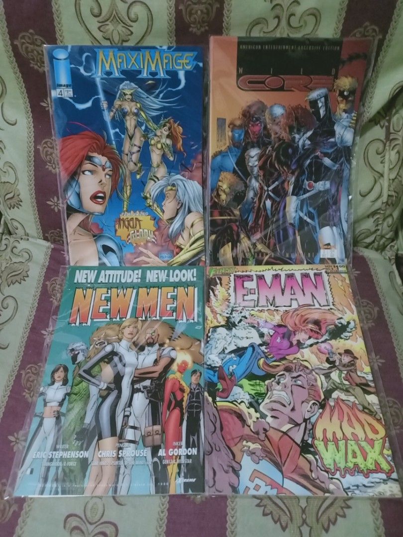 Mixed comics, Hobbies & Toys, Books & Magazines, Comics & Manga on Carousell